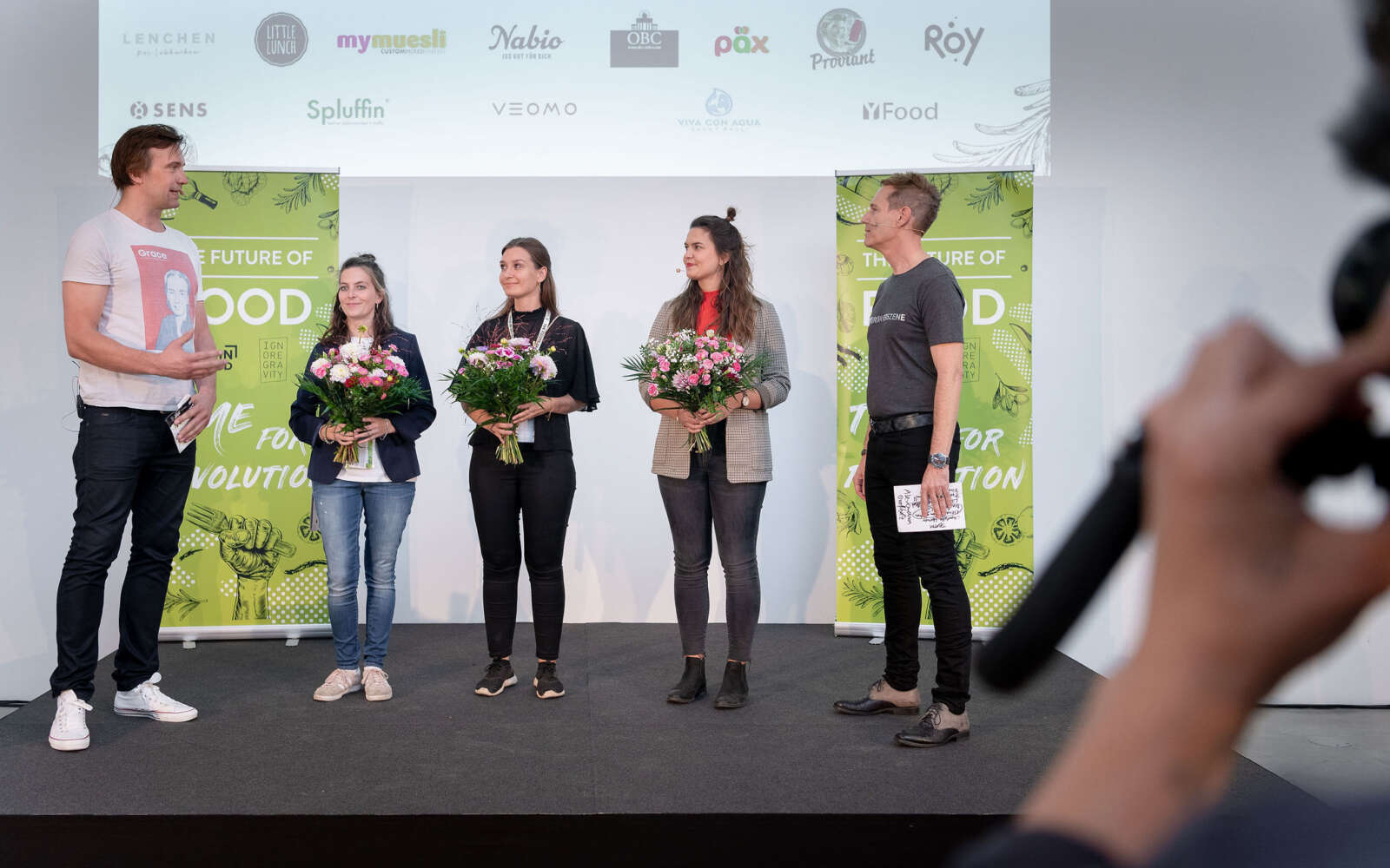 ignore gravity | The Future of Food